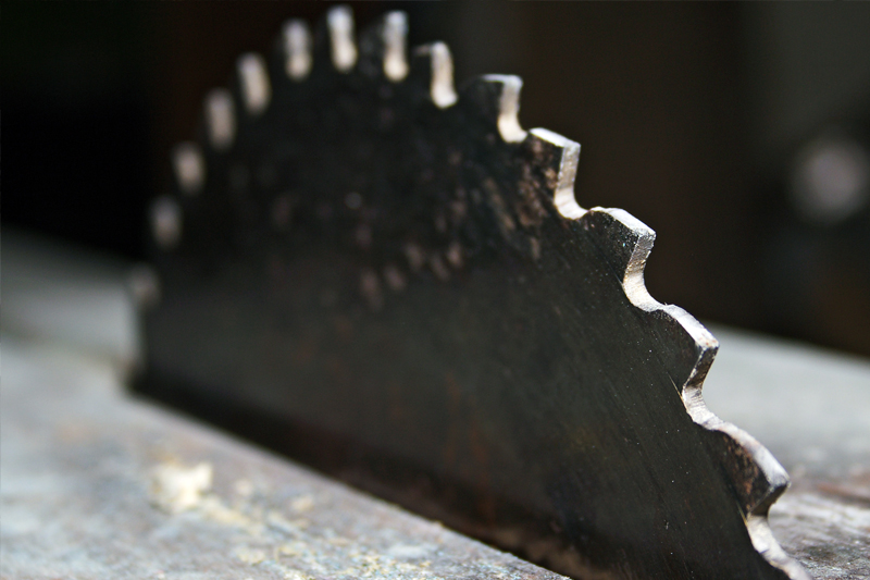 Saw Cutting – The Metals Service Center Institute